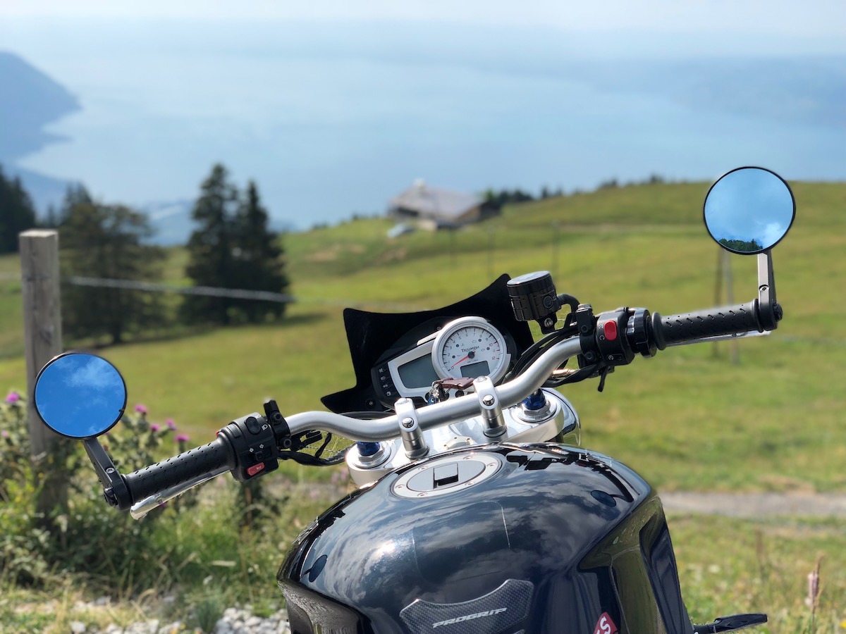 A road trip in 3 passes: Mosses – Pillon – Jaun Cruizador Routes & Travel